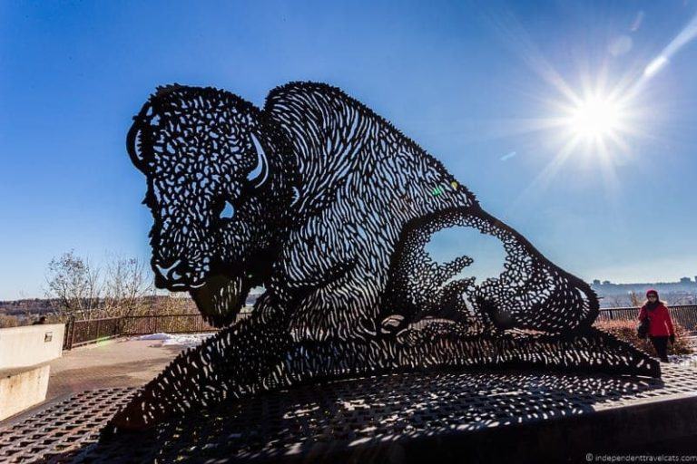 Edmonton City Guide: 20 Things to do in Edmonton Alberta